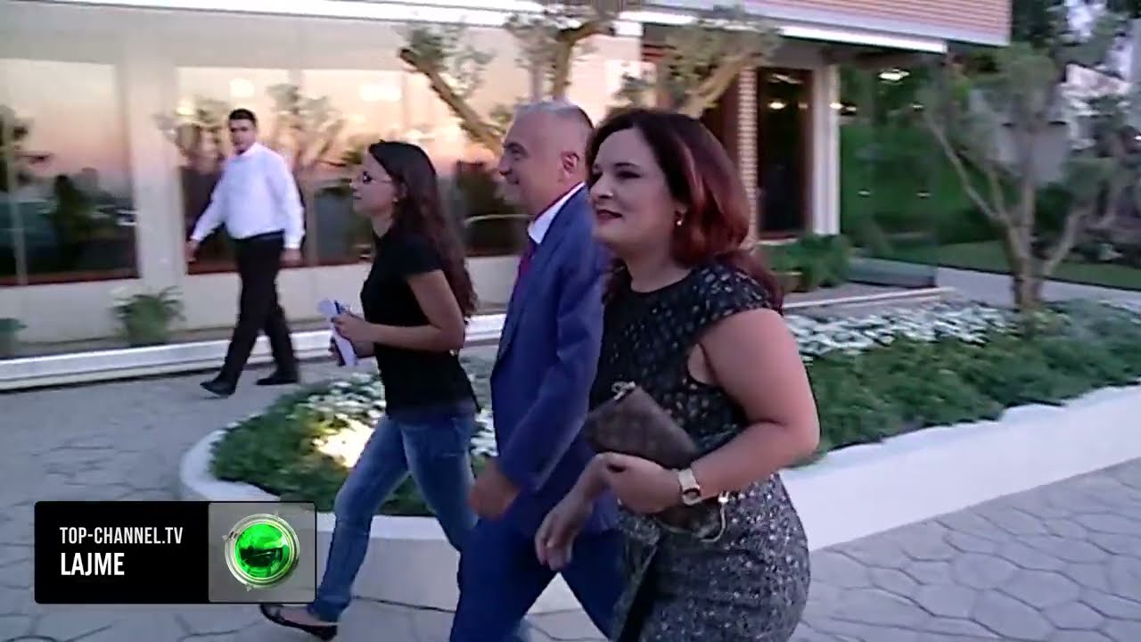 Top Channel/ I lidhi dhe i ndau politika! Çifti që u martua në pushtet ... Top Channel/ I lidhi dhe i ndau politika! Çifti që u martua në pushtet ...