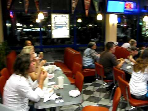 MVI 6400 Guerilla Griller Burger King Wr. Neustadt 3