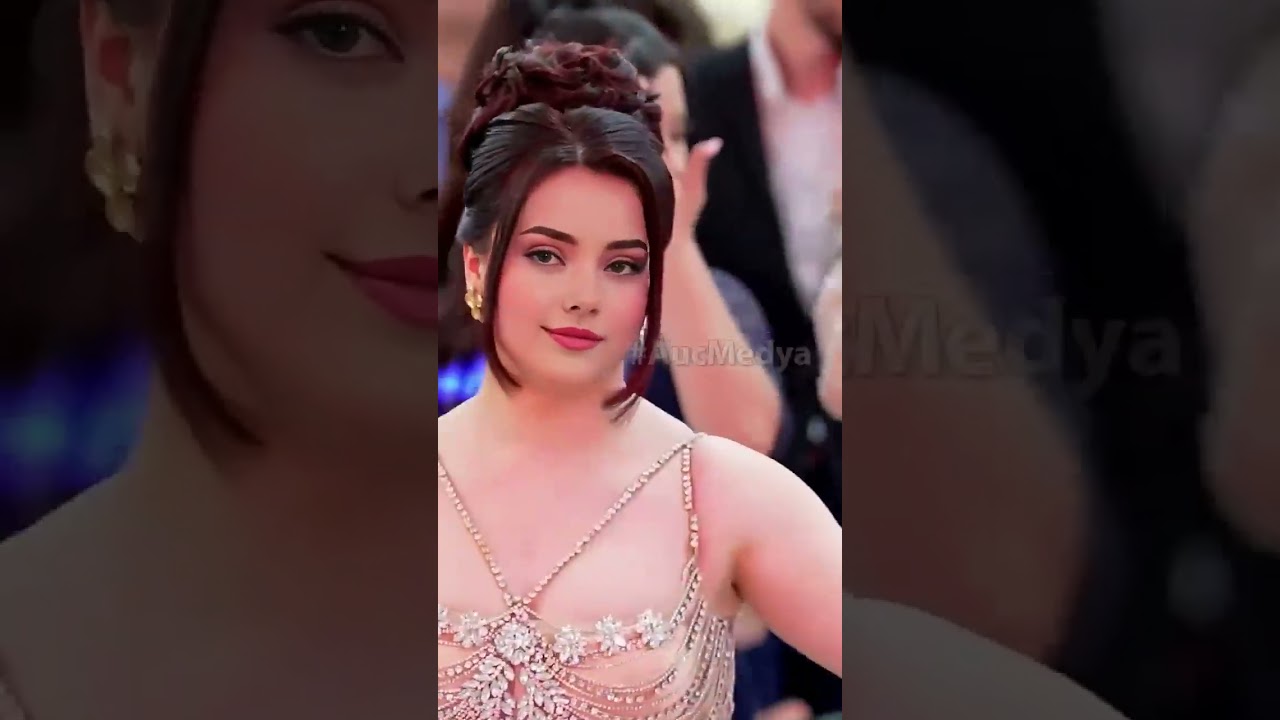 Pin by All actress on all videos in 2025   Perfect body women, Beautiful women videos, Desi beauty