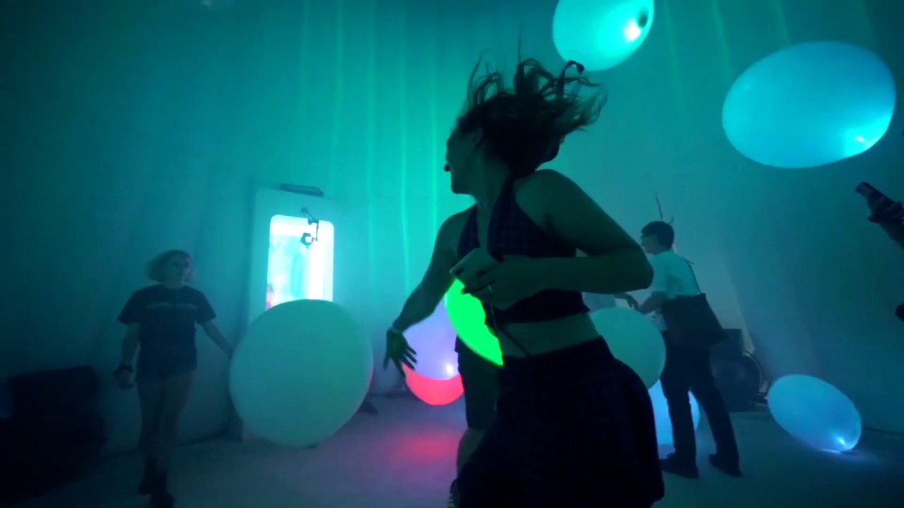 Pixel Vortex ⎮ Immersive Lighting Installation