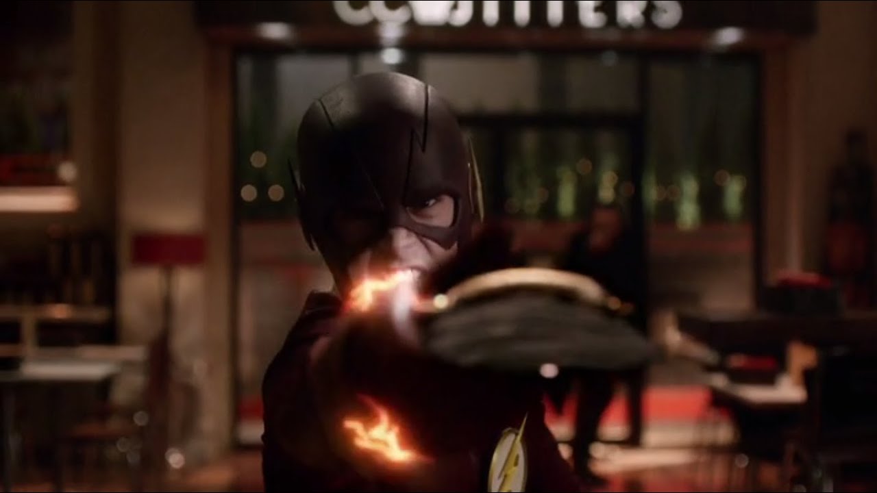The Flash Clip #32 (The Flash Saves Cisco)