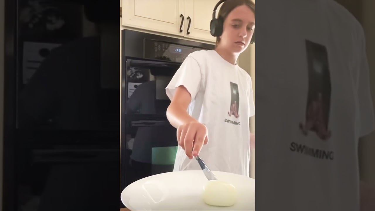 The egg exploded 🙏 please never microwave-boiled egg #microwave #egg #never #mistake #dangerous