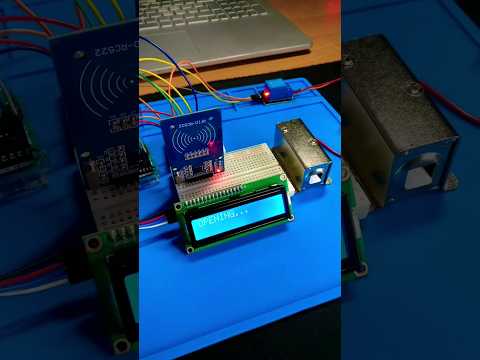 Open lock with a RFID Reader using Arduino 🔐💳😲 #diy #arduino #arduinoproject #howto #how #electronic