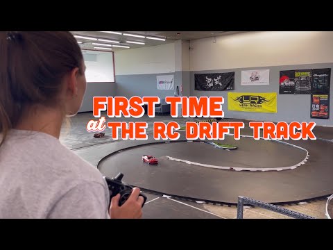 FIRST TIME at the RC DRIFT TRACK - MST RMX 2.5 rtr