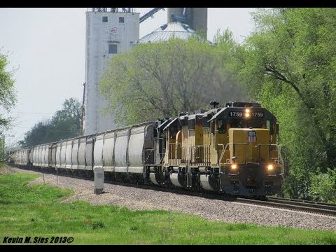 Union Pacifc SD40N's 1759 & 1766 lead Cotton Belt GP60 # 1962 on MASBN-01!!! (05-01-2013)