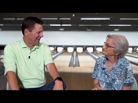 90-Year-Old Baytown Woman Shares Passion for Bowling