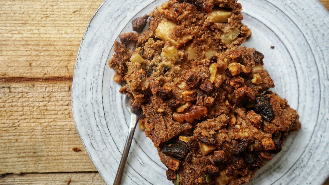 Apple Crumble Granola Bread