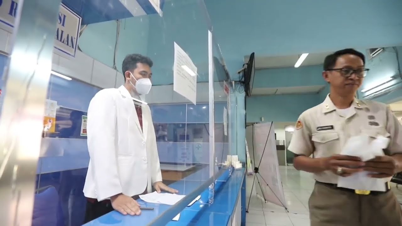 ALUR PELAYANAN RESEP DI APOTEK RAWAT JALAN RSAL DR.  MINTOHARDJO