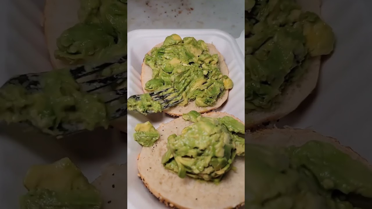 Nothing better than Avo Toast for National Avocado Day! 🥑 #food #foodie #bagels #avocado #vegan