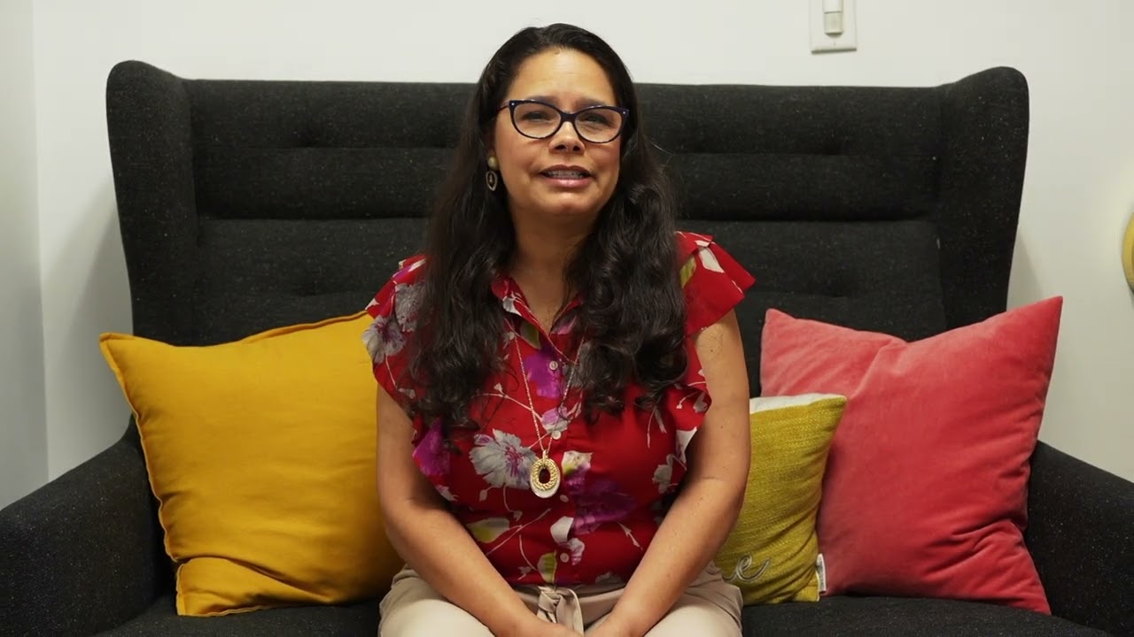 About Analin Flores and Florecer Family Counseling