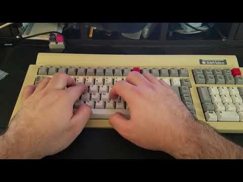 TeleVideo keyboard Hi-Tek Series 725 Linear White "Space Invaders" switches typing sound test