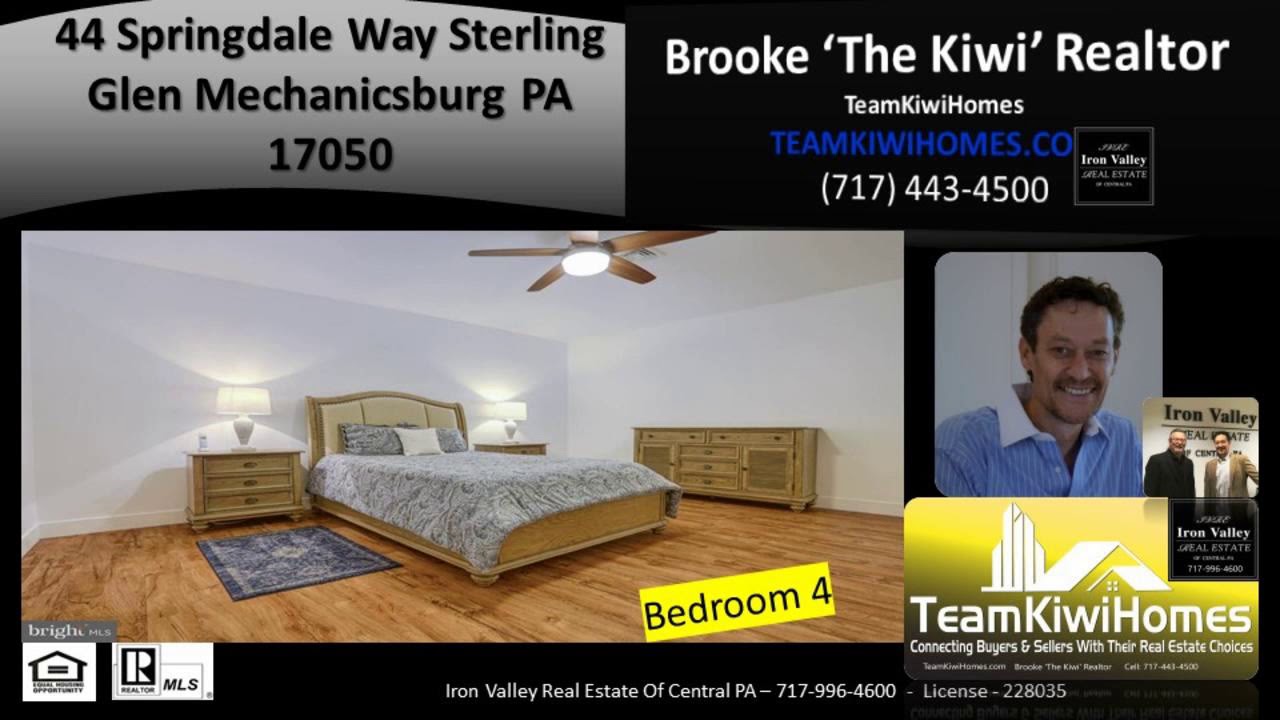 4 Bedroom 4.5 bath home in Sterling Glen Mechanicsburg PA 17050 with granite counter tops