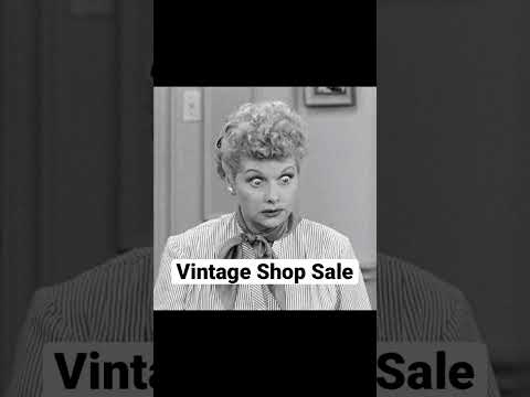 Online Vintage Fashion Shop Sale at The Vintage Vault by Joseph #vintagedressforsale #1950sdress