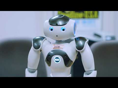 Using AI to Improve Communication with Social Robots