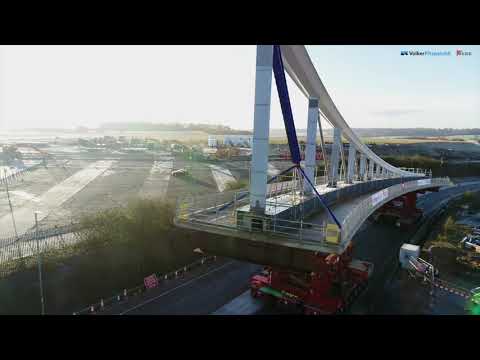 Luton Dart bridge installation