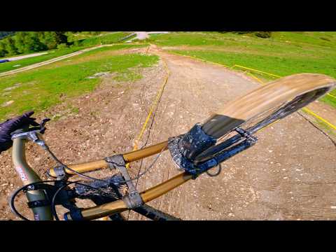 Downhill Biking MY FAVORITE Resort in Switzerland!