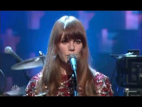 Rilo Kiley ~ Dreamworld ~ live Conan