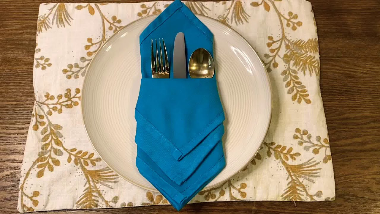 Triple Diamond Pouch Napkin Fold