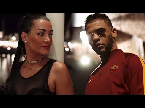 Yesica Robledo Ft. Mr Paka - Un beso por internet (Ufficiale 2020)