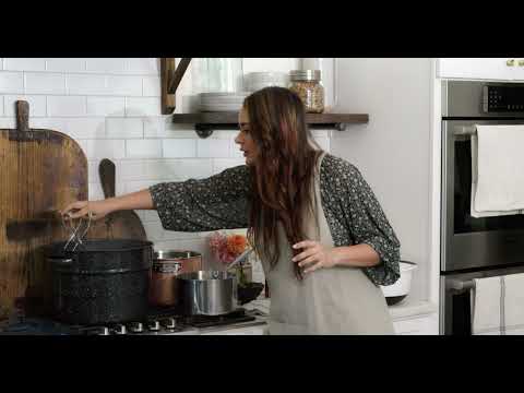 Basil Garlic Tomato Sauce Canning Recipe