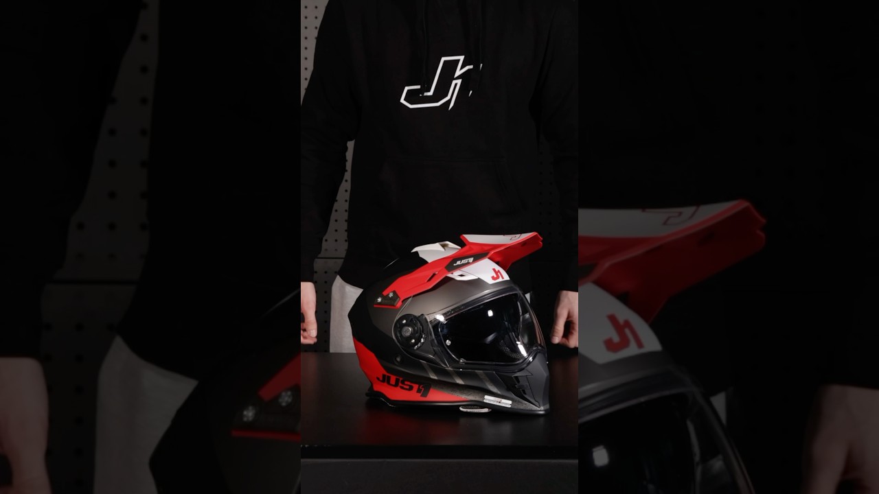 Let’s unbox the J34 PRO helmet! J34 PRO it’s the perfect companion for your adventures! #just1racing