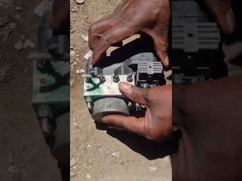 how to remove a connection of the abs control module #toyota #subscribed