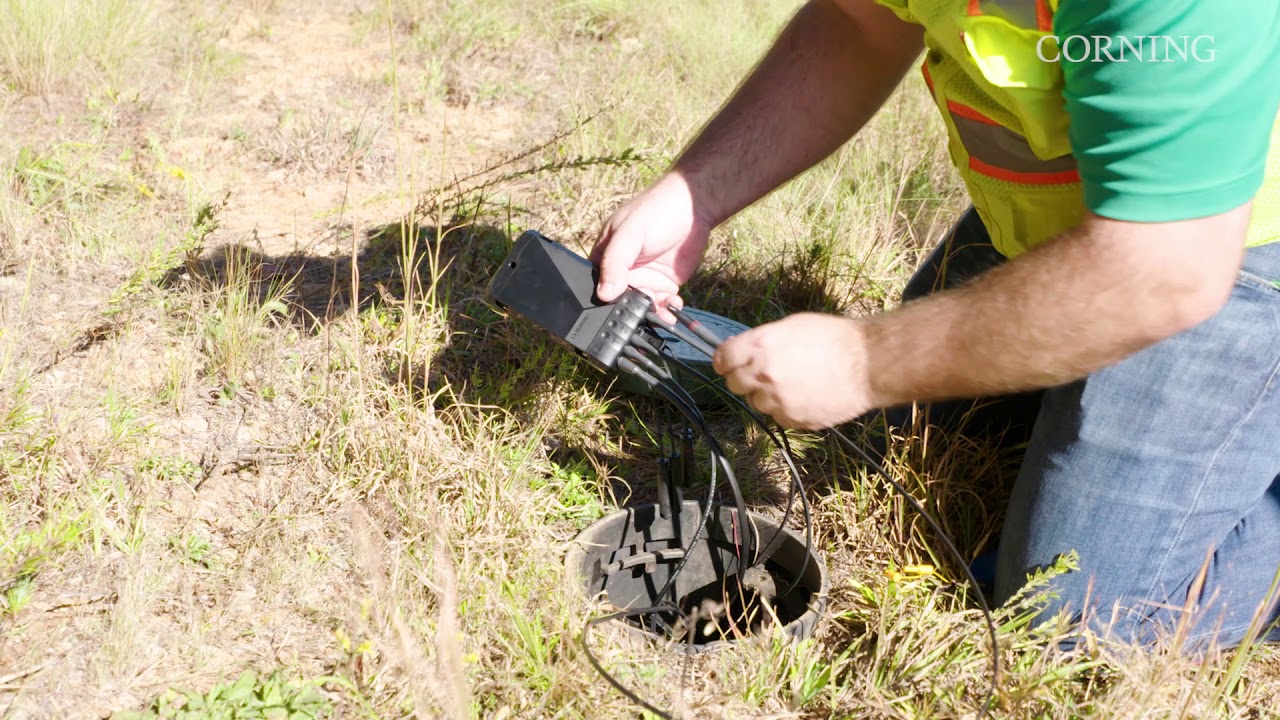 Evolv® HC Terminals - Handhole Installation