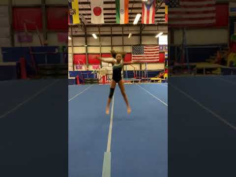 Star/straddle jump