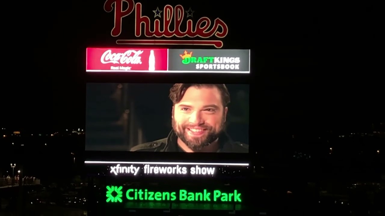 The Phanatic Saves The Forth + Firework show