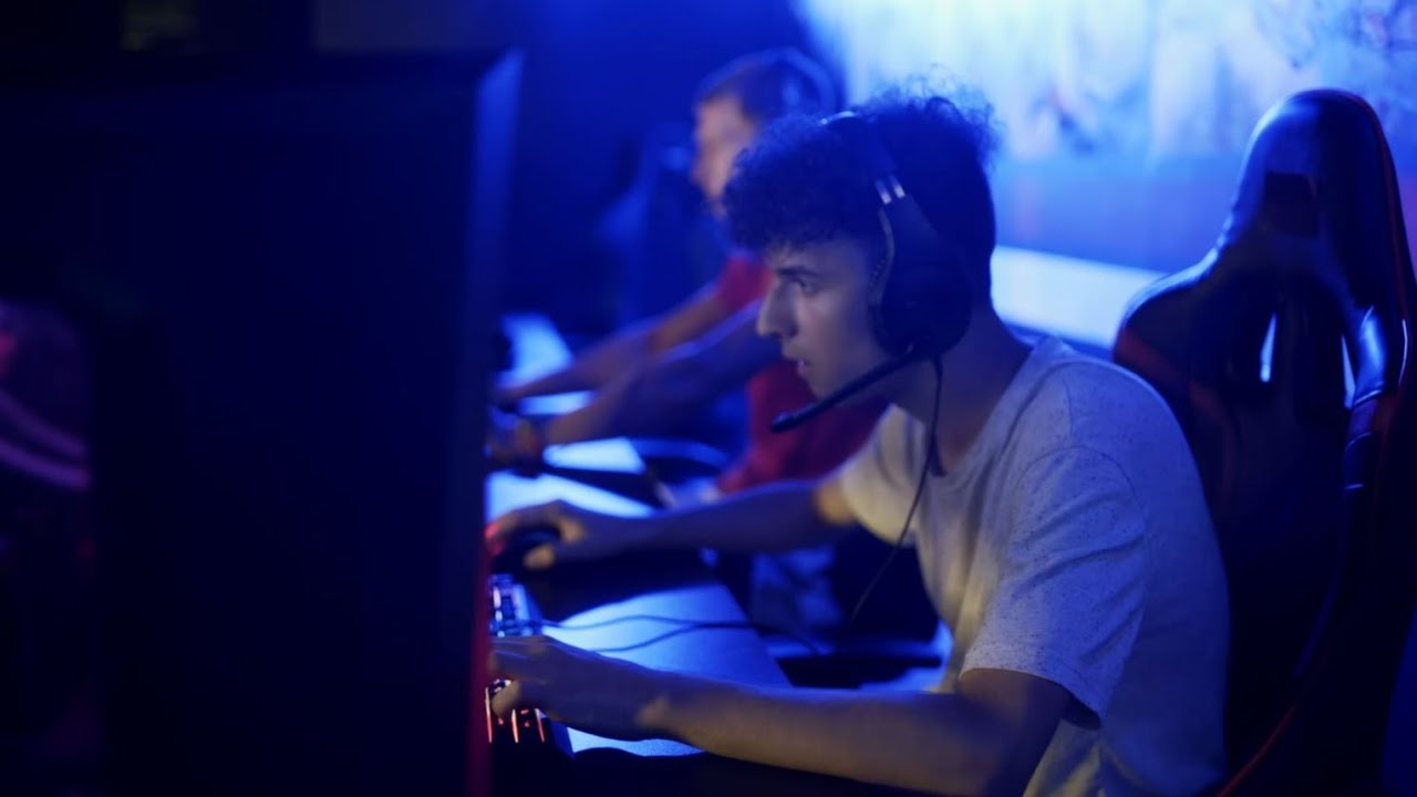 Discover the student associations of MBS