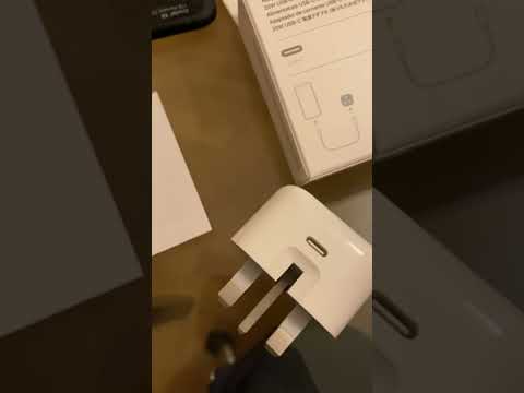 Getting ready for iPhone 15 Pro - Apple USB-C 20W Power Adapter with retractable prongs Unboxing