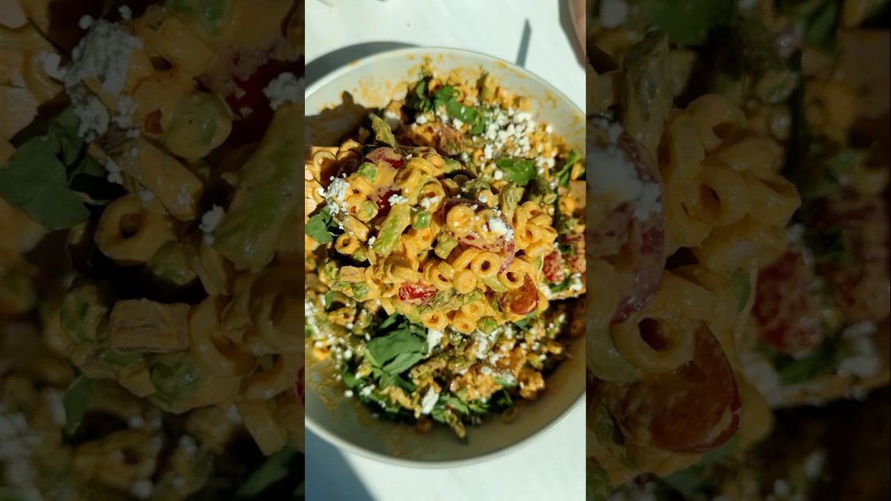 Cottage Cheese Roasted Red Pepper Salad #recipe #easyrecipe #summerrecipe