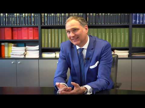 Interview Teil 1 mit Medizinrechtsexperte Prof. Dr. Dr. Fehn | BFS health finance GmbH