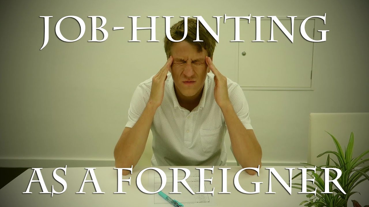 Job-Hunting as a foreigner in Japan is hard (Eng Sub) -  / 外国人として日本の就活って。。