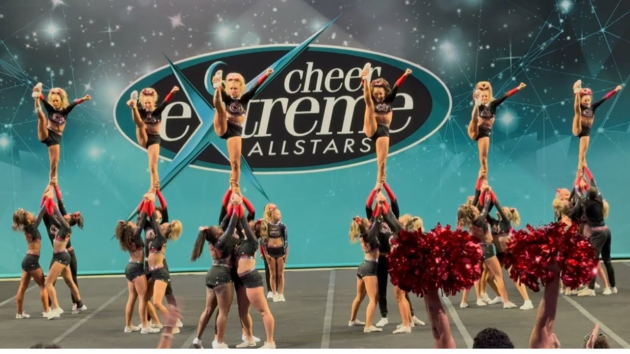 Cheer Extreme C4 HITS at Showcase!! 2205