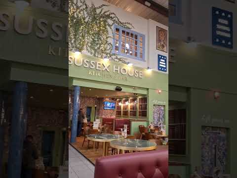 London Gatwick Airport | Travelling to Belfast | Belfast International Airport
