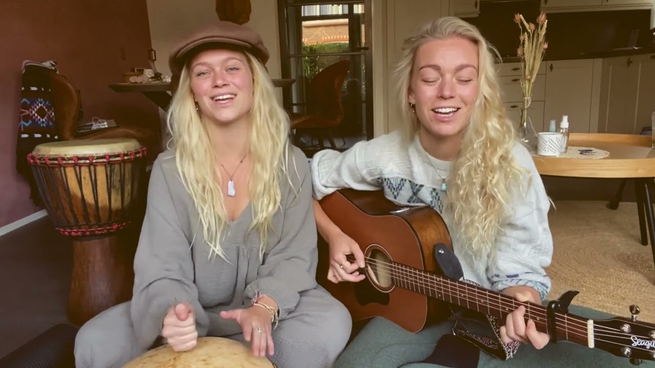 Anouk & Yora - The river is flowing