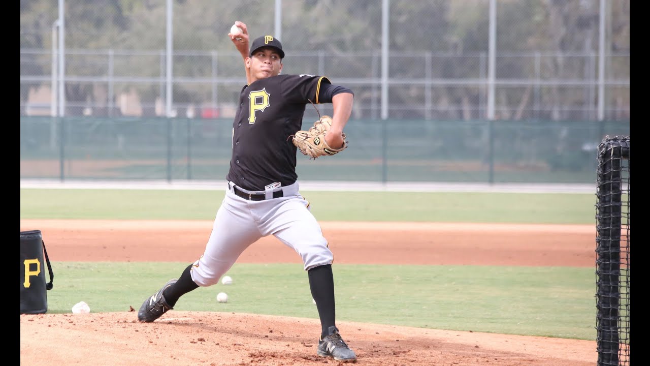 Pirates SP Prospect Luis Escobar Throwing Live BP