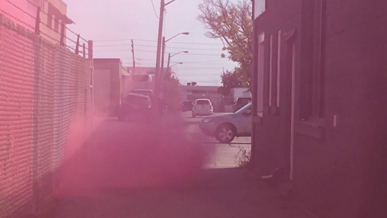 Enola Gaye CM75 (RED) Cloud Maker Smoke - Canada