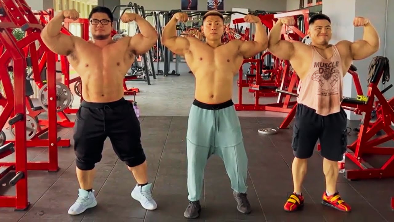 Three Chineses Bodybuilders Muscle Flexing #3