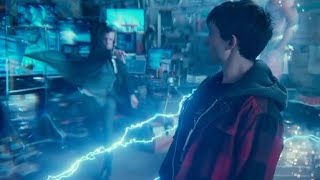 Flash dodges Batman's batarang