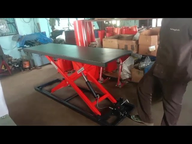 Hydraulic Ramp - Two Wheeler Lift For Bullet Manufacturer from Coimbatore