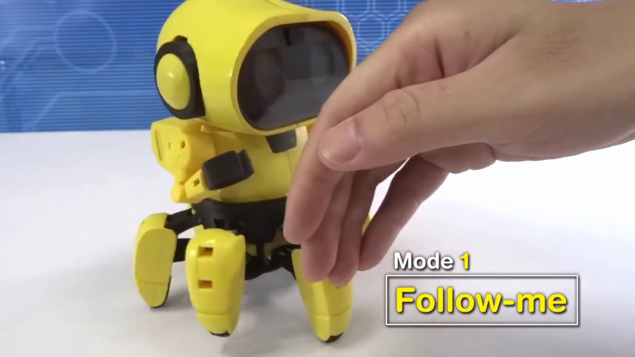 Robot interactiv Tobbie