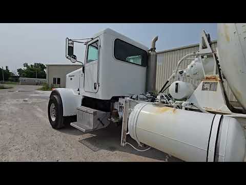 2007 Peterbilt 357 Mixer Truck | Sexton Auctioneers June 2025 Online Equipment Auction