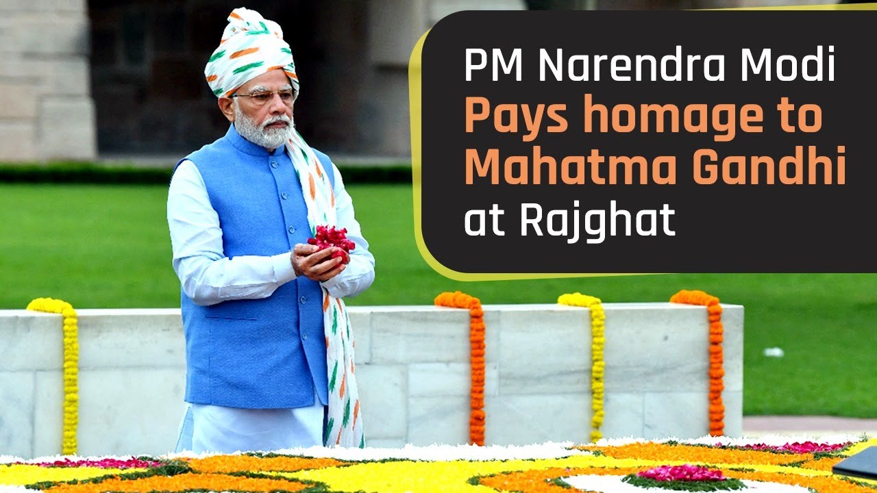 PM Narendra Modi Pays homage to Mahatma Gandhi at Rajghat l PMO