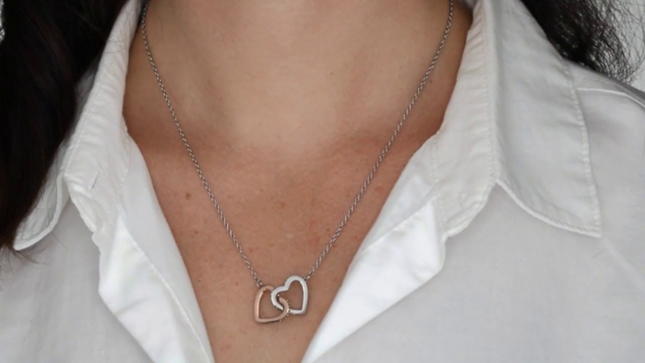 ShopperTreasurebox Interlocking Heart Necklace
