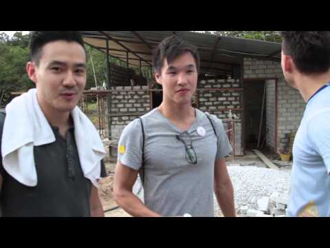 Wong Fu in Kuching | Taylor Chan