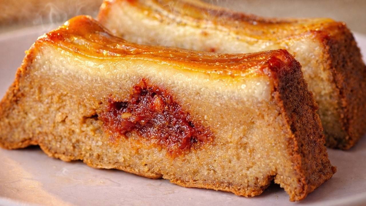 Healthy Banana Bread That’s Soft, Moist & Irresistible (No Sugar, High Protein)