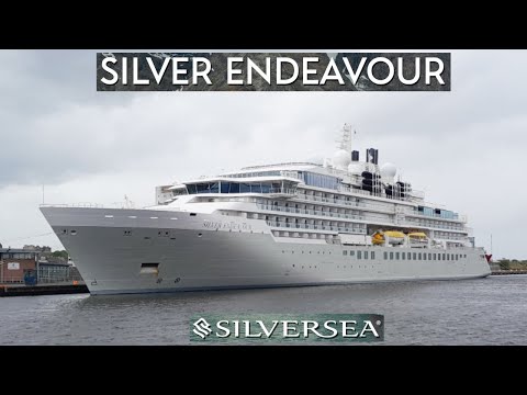 Silver Edeavour @ Edinburgh | WaterWorld by Malcolm Oliver
