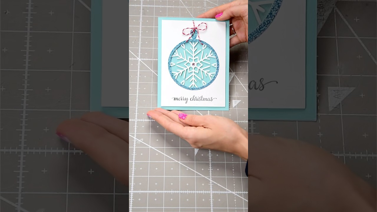❄️Christmas card with a snowflake ornament ❄️ #papercrafttutorial #christmascard #cricut #cricutdiy